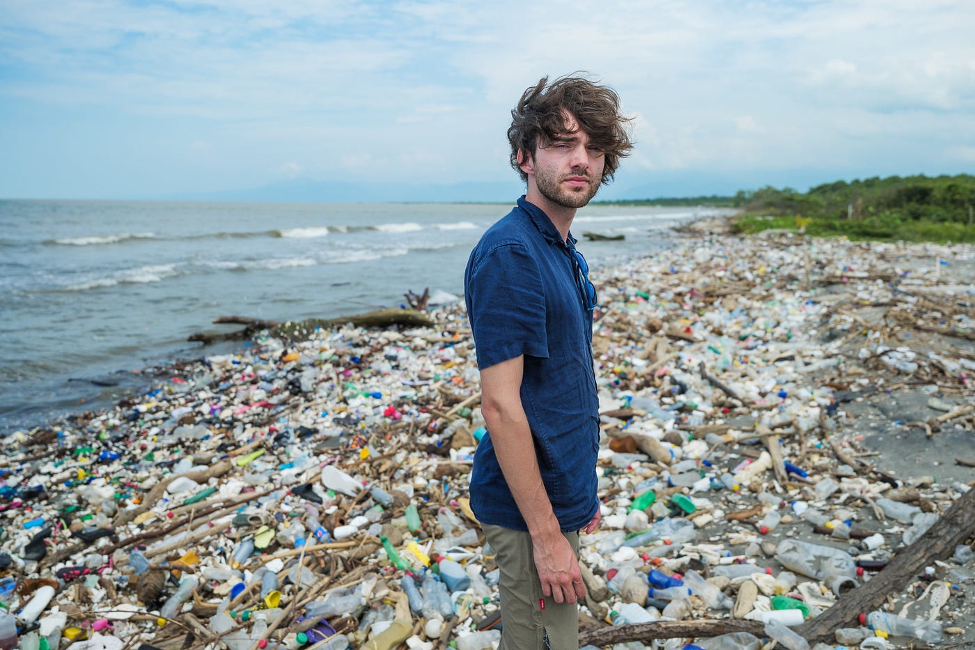Boyan Slat’s Monumental Plan To Clean The World’s Oceans - Clean Living ...